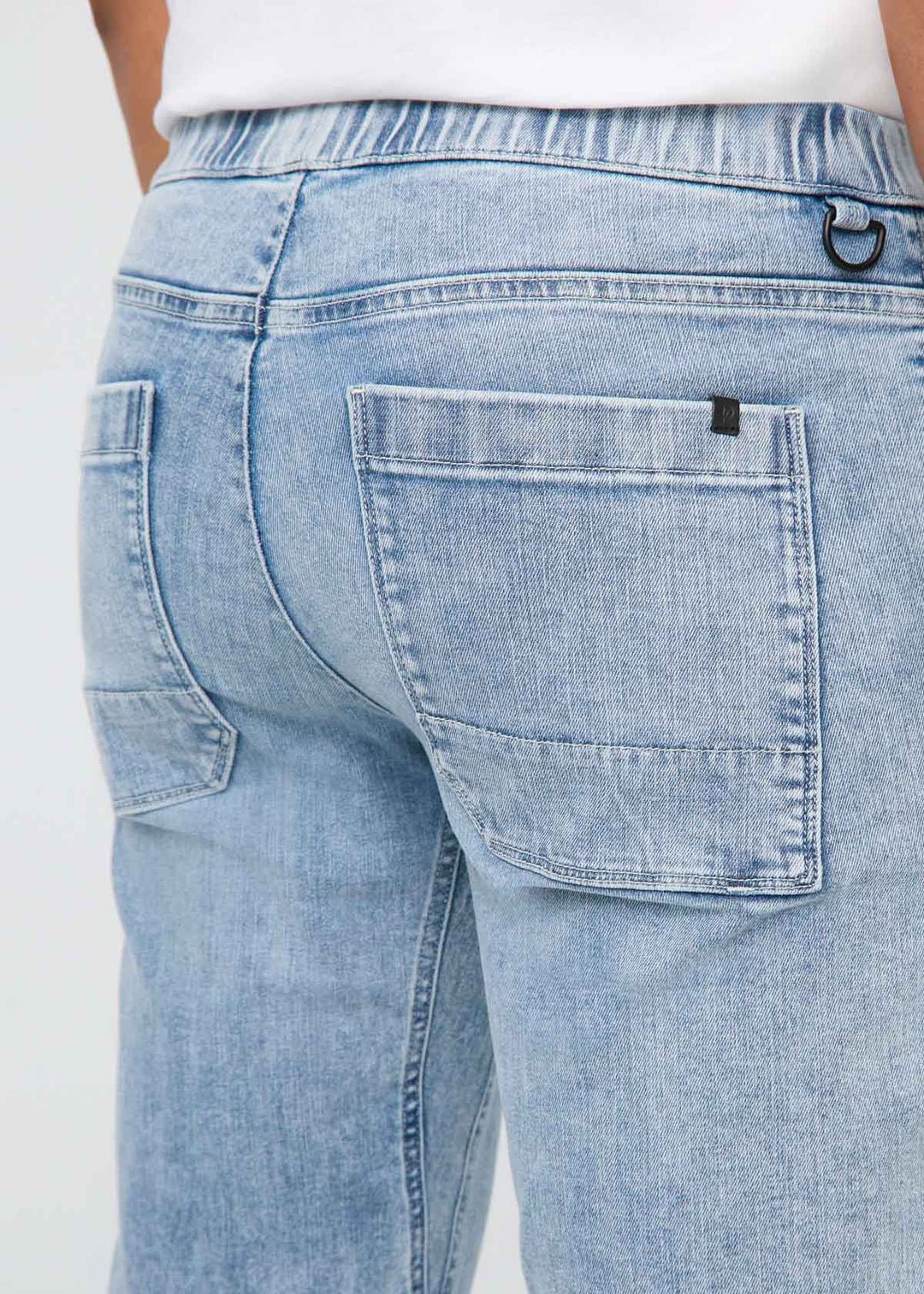 Men's Pull-On Stretch Denim Pant