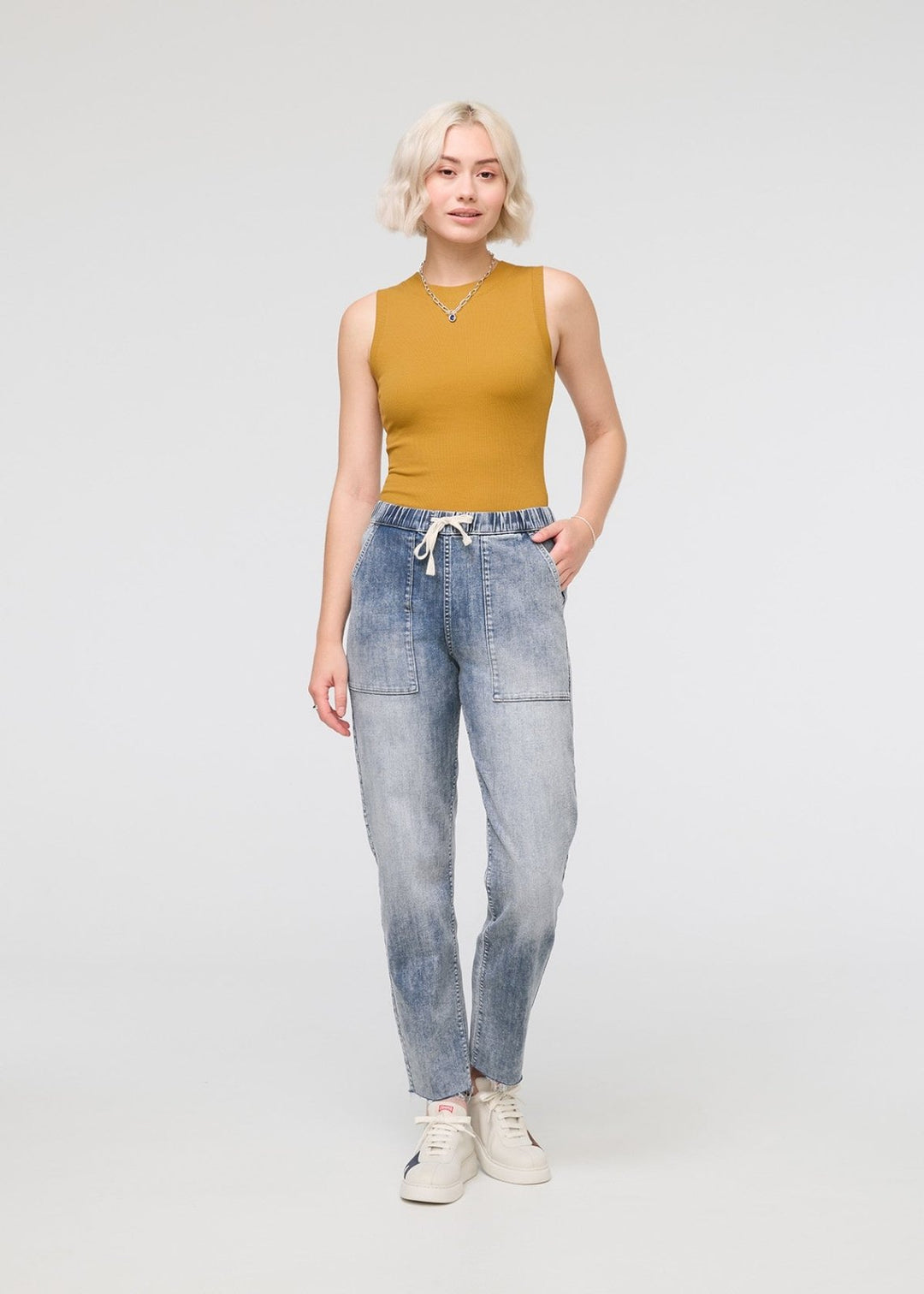Women's Relaxed Pull On Denim Pants